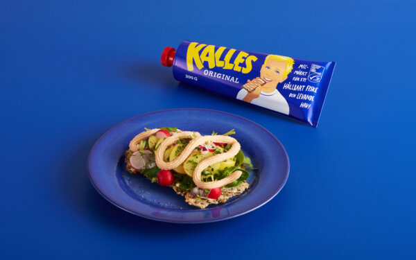 Jennie Walldén tolkar Kalles Kaviar - Kalles